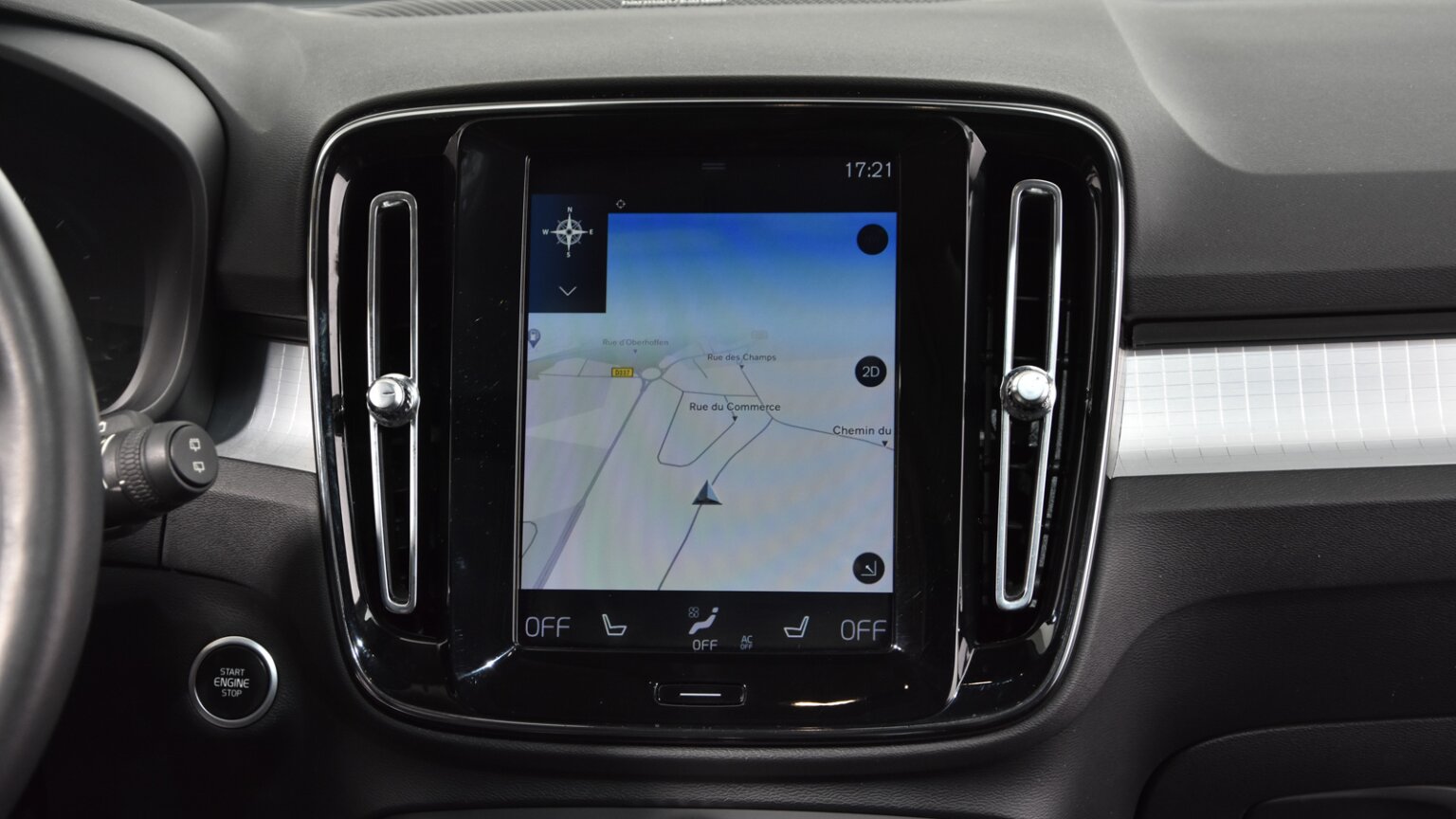 VOLVO XC40 D4 AWD 190 CV TYPE MOMENTUM LED KEYLESS ACC VIRTUAL COCKPIT ...