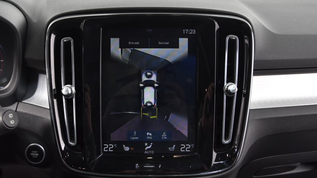 VOLVO XC40 D4 AWD 190 CV TYPE MOMENTUM LED KEYLESS ACC VIRTUAL COCKPIT ...