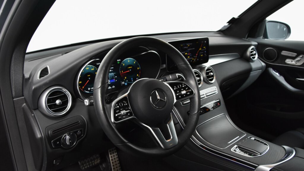 MERCEDES GLC 300D 4MATIC 245 CV TYPE AMG MULTIBEAM KEYLESS VIRTUAL ...