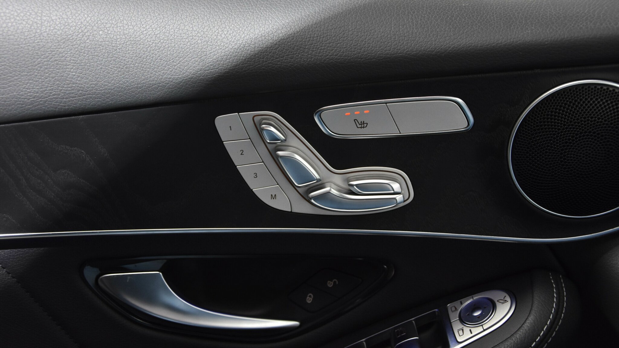 MERCEDES GLC 300D 4MATIC 245 CV TYPE AMG MULTIBEAM KEYLESS VIRTUAL ...